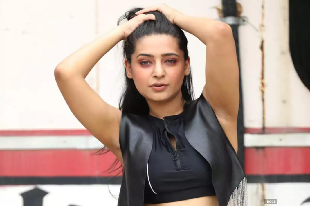 Ullu Web Series Actresses 2025 – Names, Photos & Profiles - AMJ