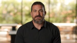 Who Is Andrew Huberman? Wife, Family, Net Worth, Height, Age & Career ...